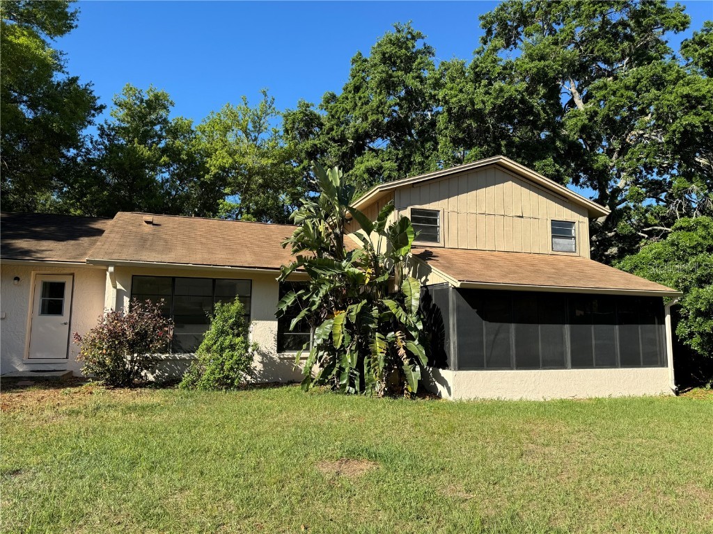 13513 Lake Magdalene Drive, Tampa, FL, 33613 | MLS: T3512794 | Edina Realty