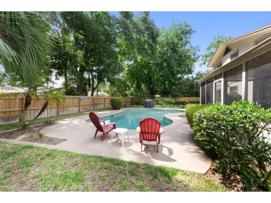 136 Countryside Drive, Longwood, FL, 32779 | MLS: O6203779 | Edina Realty