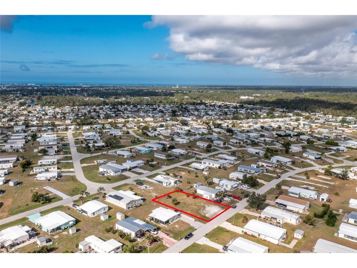 1378 Kiskadee Drive, Englewood, FL, 34224 | MLS: D6133490 | Edina Realty