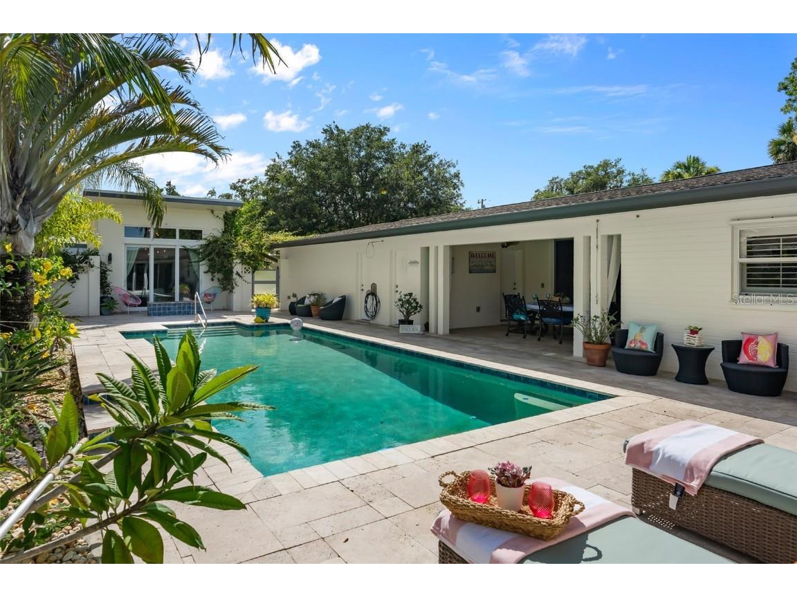 1402 S Riverside Drive, New Smyrna Beach, FL, 32168 | MLS: NS1081922 ...