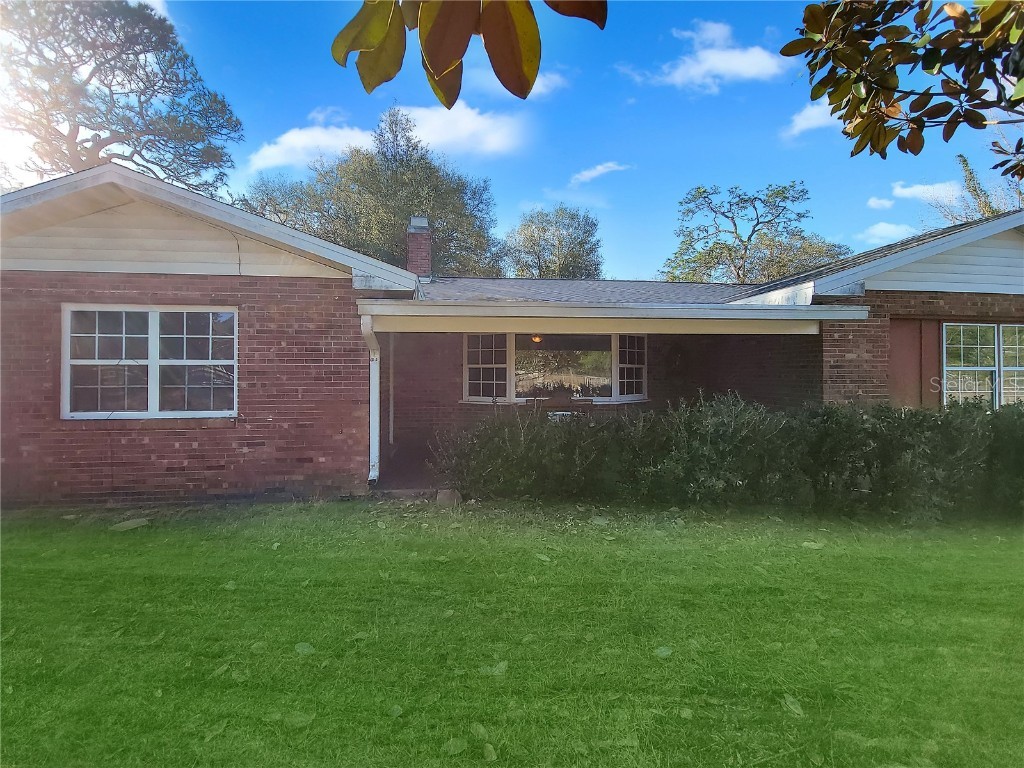 14020 SW Highway 484, Dunnellon, FL, 34432 | MLS: OM678666 | Edina Realty