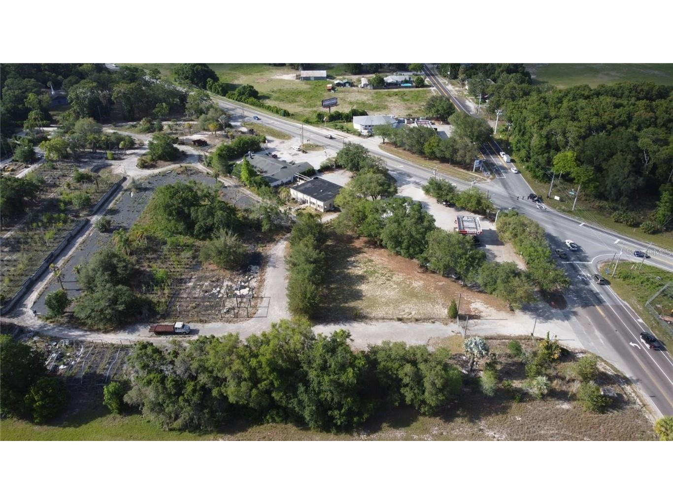 145 W State Road 46, Geneva, FL, 32732 | MLS: O6167557 | Edina Realty
