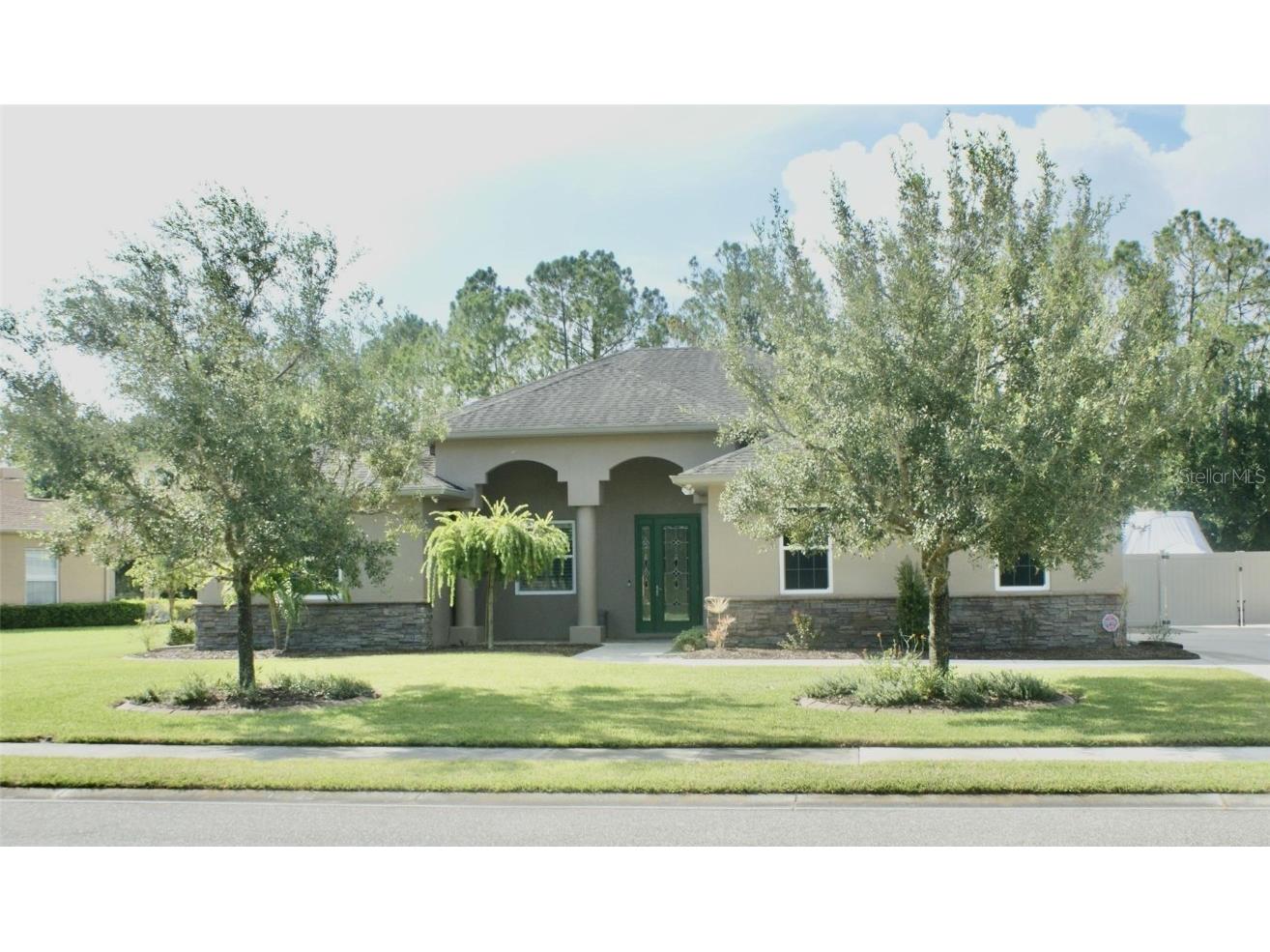 14522 17th Avenue E, Bradenton, FL, 34212 | MLS: O6218013 | Edina Realty
