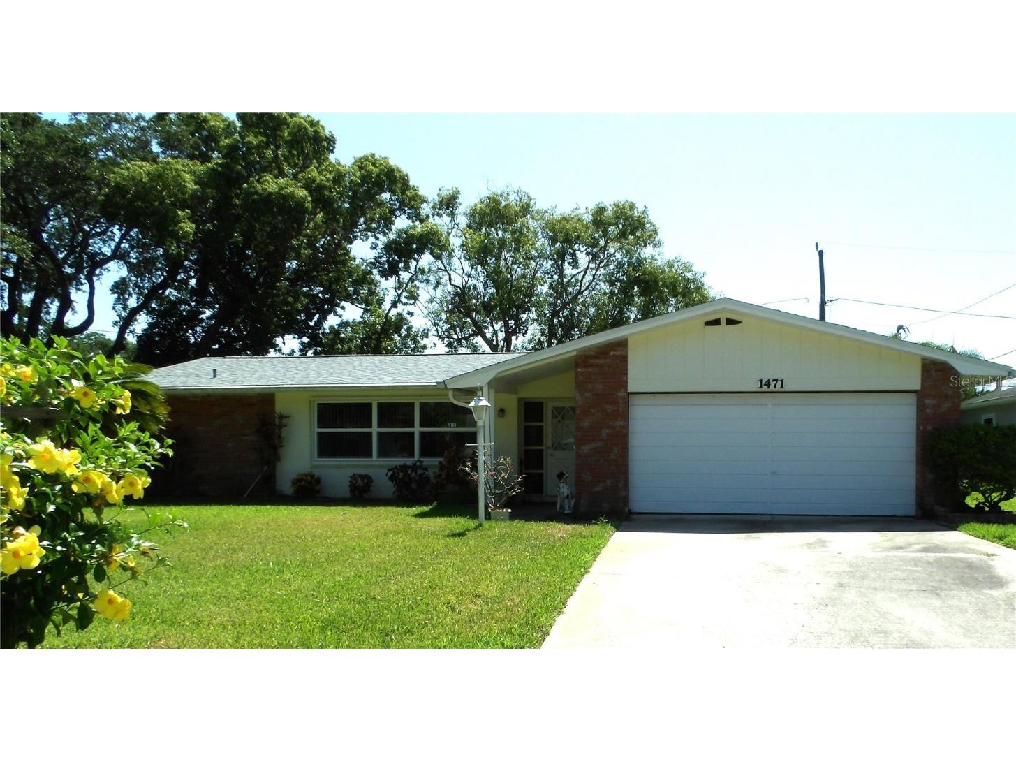 1471 Ruth Road, Dunedin, FL, 34698 | MLS: U8248192 | Edina Realty