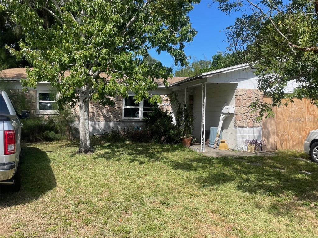 14934 Mockingbird Lane W, Clearwater, FL, 33760 | MLS: TB8434742 ...