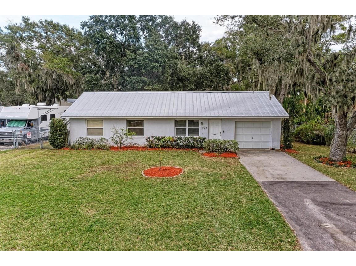 1504 Franklin Avenue, Ellenton, FL, 34222 | MLS: A4591327 | Edina Realty