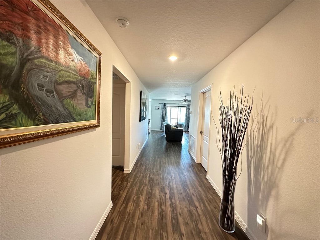 1511 Swan Lake Circle, Dundee, FL, 33838 | MLS: O6208945 | Edina Realty