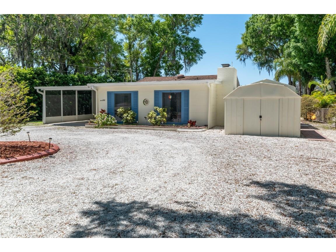 1531 Lake Como Drive, Lutz, FL, 33558 | MLS: U8237676 | Edina Realty