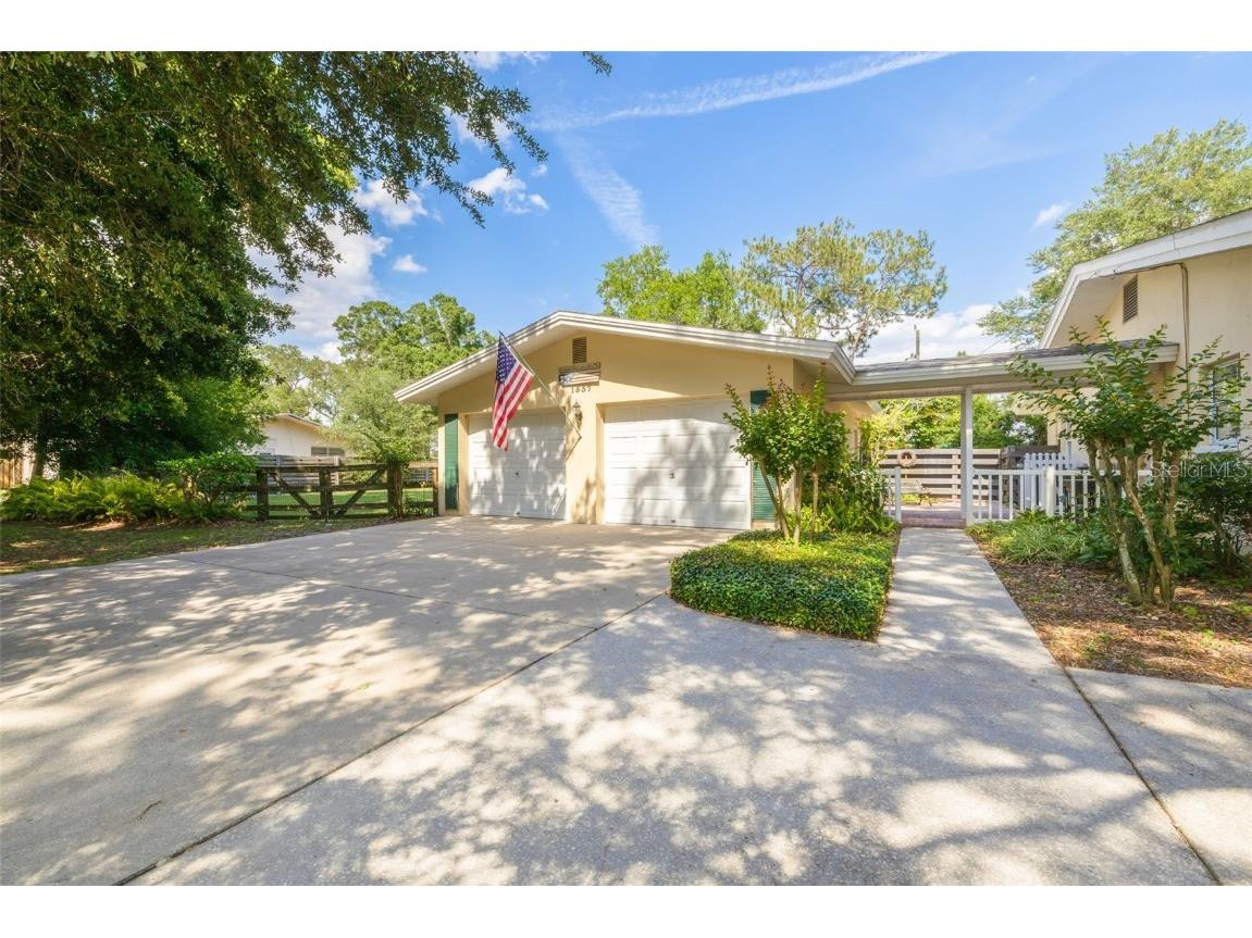 1537 S Haven Drive, Clearwater, FL, 33764 | MLS: U8237825 | Edina Realty