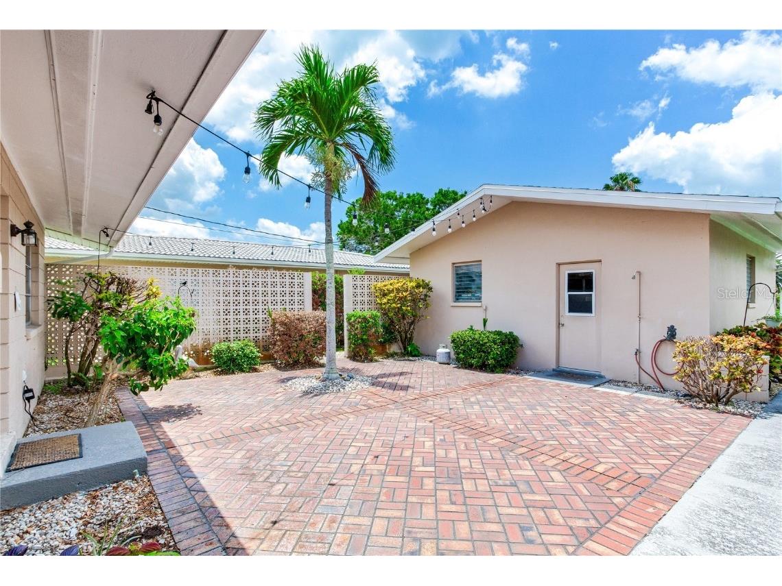 15525 Redington Drive, Redington Beach, FL, 33708 | MLS: U8246898 ...