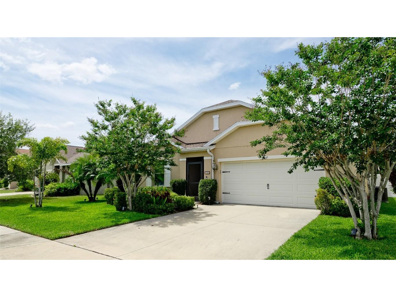 15527 Rose Grove Drive, Bradenton, FL, 34212 | MLS: A4606930 | Edina Realty