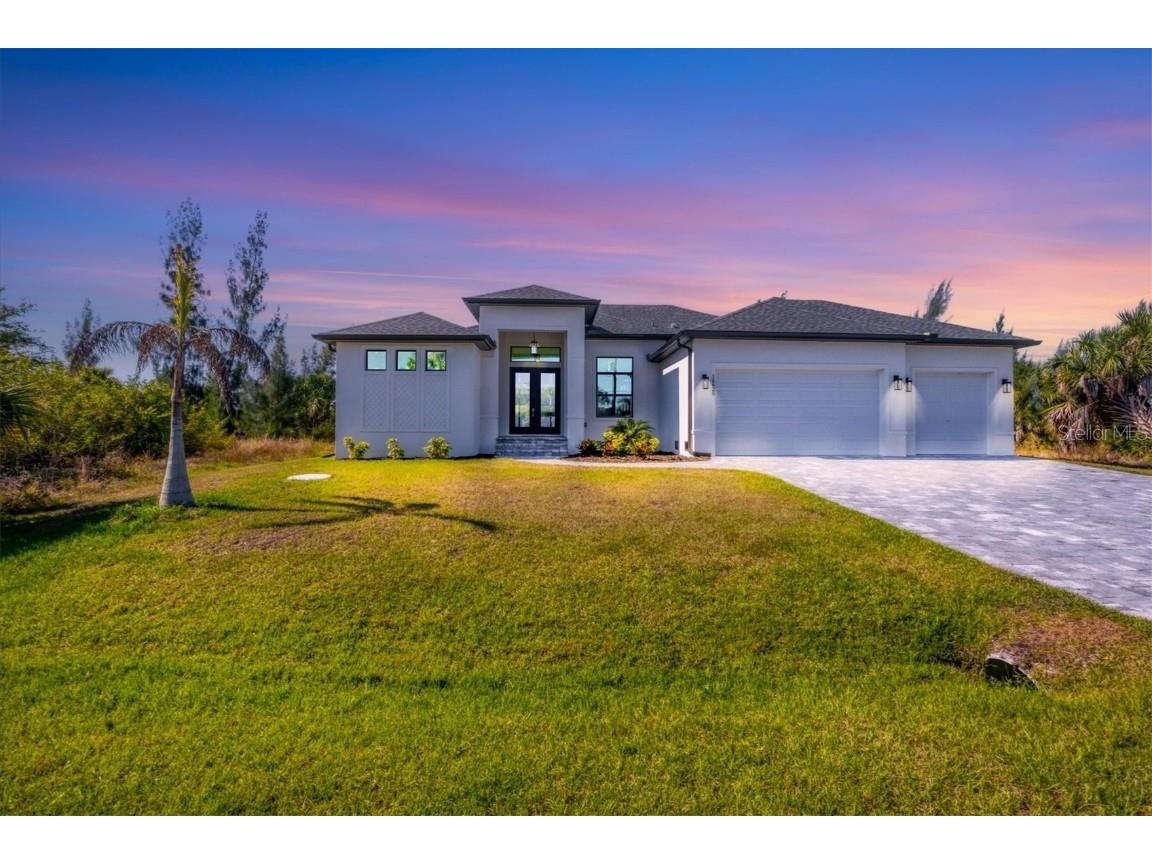 15625 Melport Circle, Port Charlotte, FL, 33981 | MLS: D6136336 | Edina ...