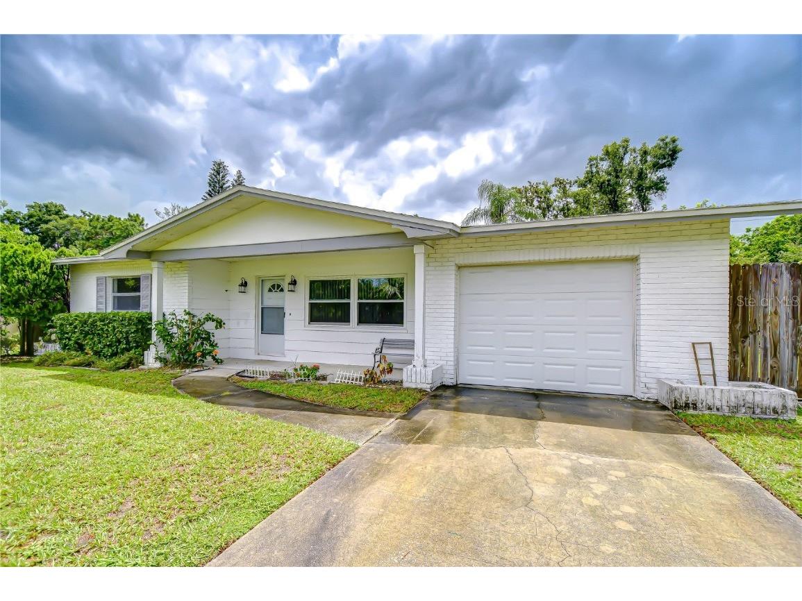 1633 Braund Avenue, Clearwater, FL, 33756 | MLS: TB8409896 | Edina Realty