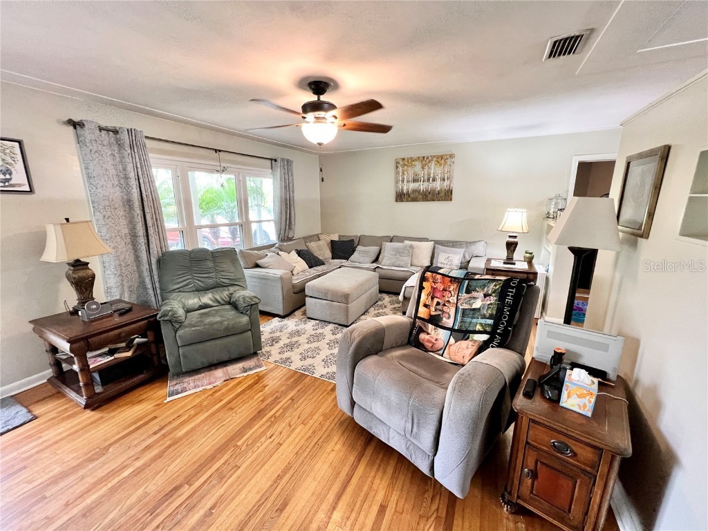 1670 S Spring Garden Avenue, Deland, FL, 32720 | MLS: O6191409 | Edina ...