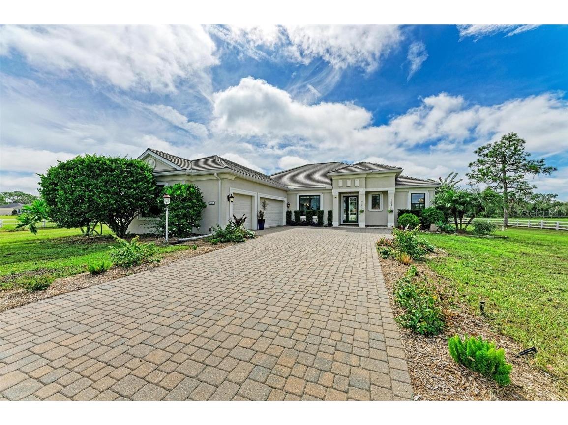 16976 Painted Post Lane, Sarasota, FL, 34240 | MLS: A4664784 | Edina Realty