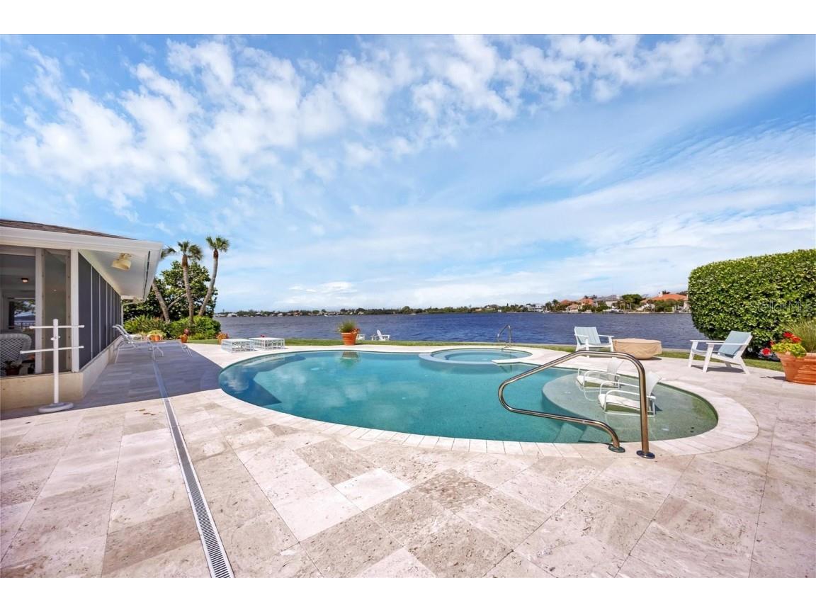 1701 Sandalwood Drive, Sarasota, FL, 34231 | MLS: A4613231 | Edina Realty