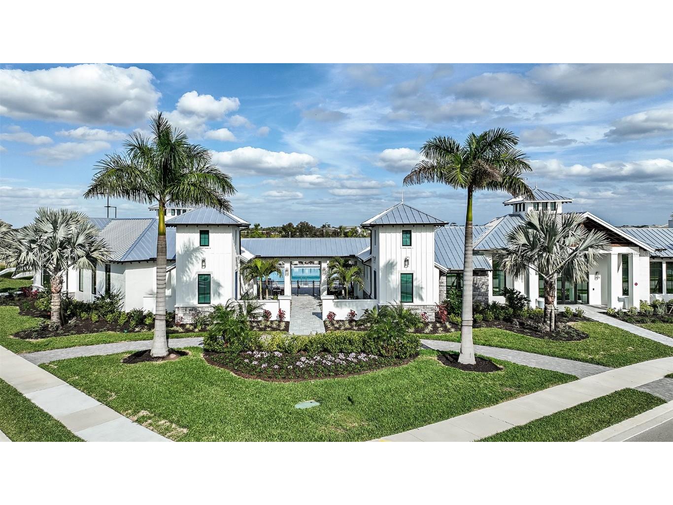 17111 Savory Mist Circle, Lakewood Ranch, FL, 34211 | MLS: R4909834 ...