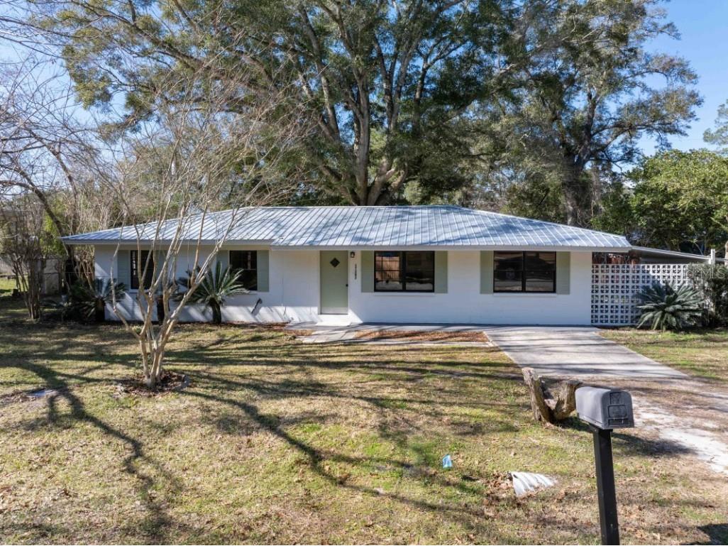 17282 NW 242nd Street, High Springs, FL, 32643 | MLS: A4598533 | Edina ...