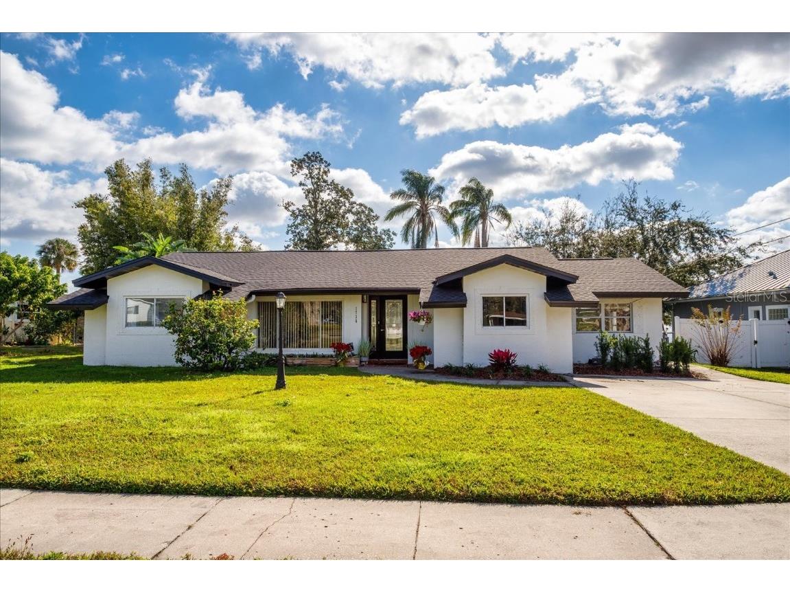 1736 Fairview Shores Drive, Orlando, FL, 32804 | MLS: O6175175 | Edina ...