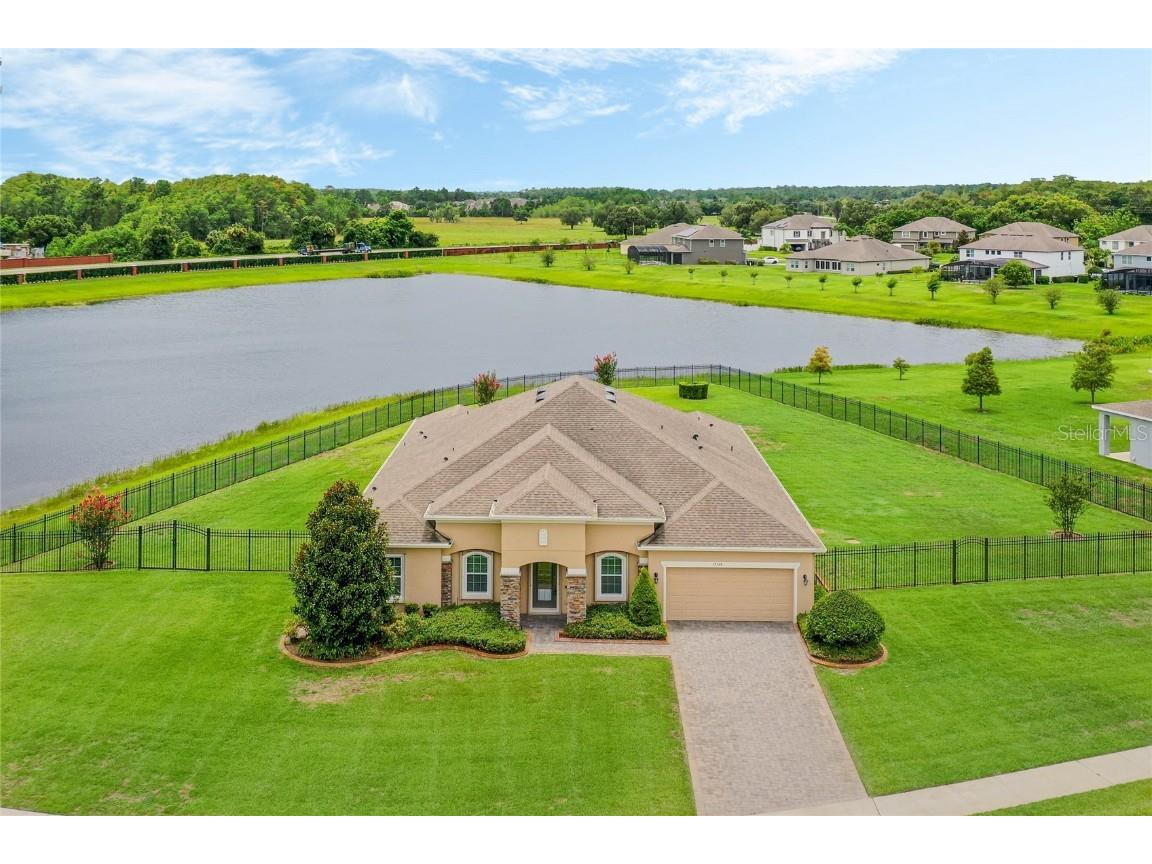 17546 Bella Nova Drive, Orlando, FL, 32820 | MLS: O6213751 | Edina Realty