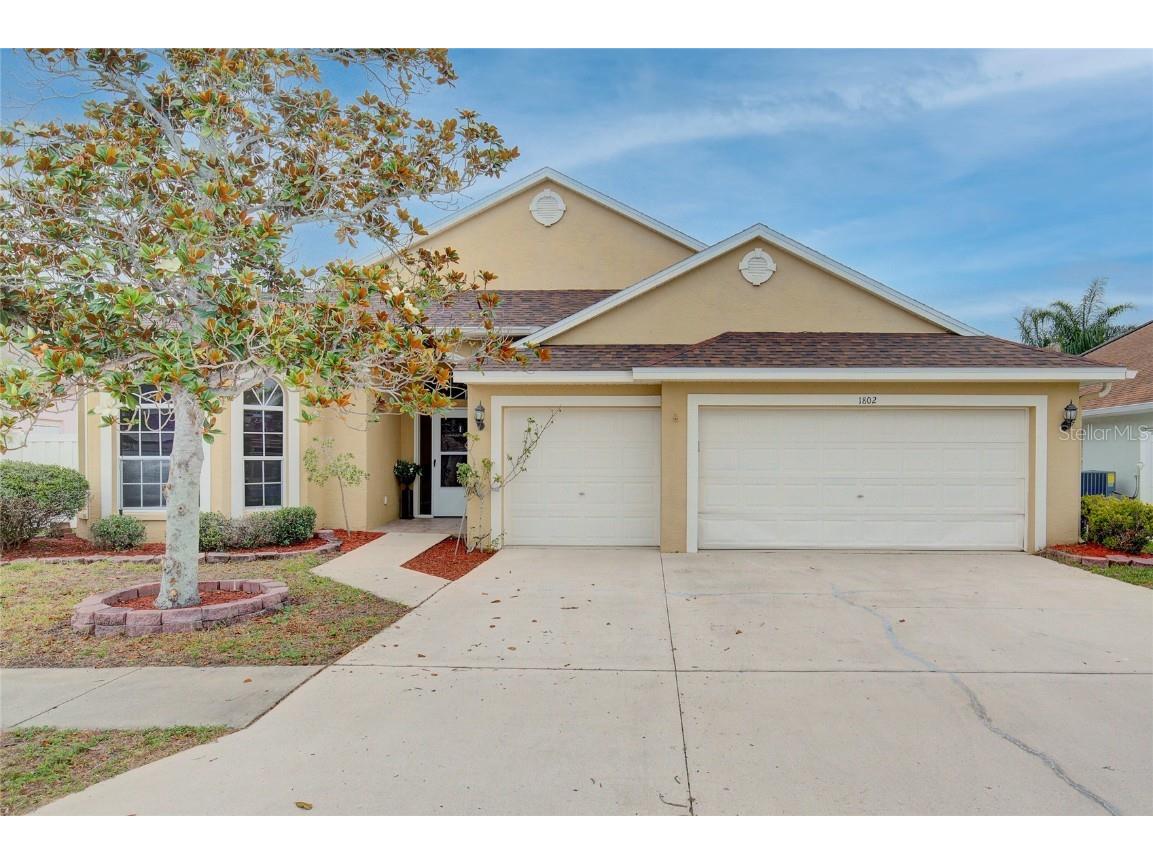 1802 Wood Brook Street, Tarpon Springs, FL, 34689 | MLS: U8243289 ...