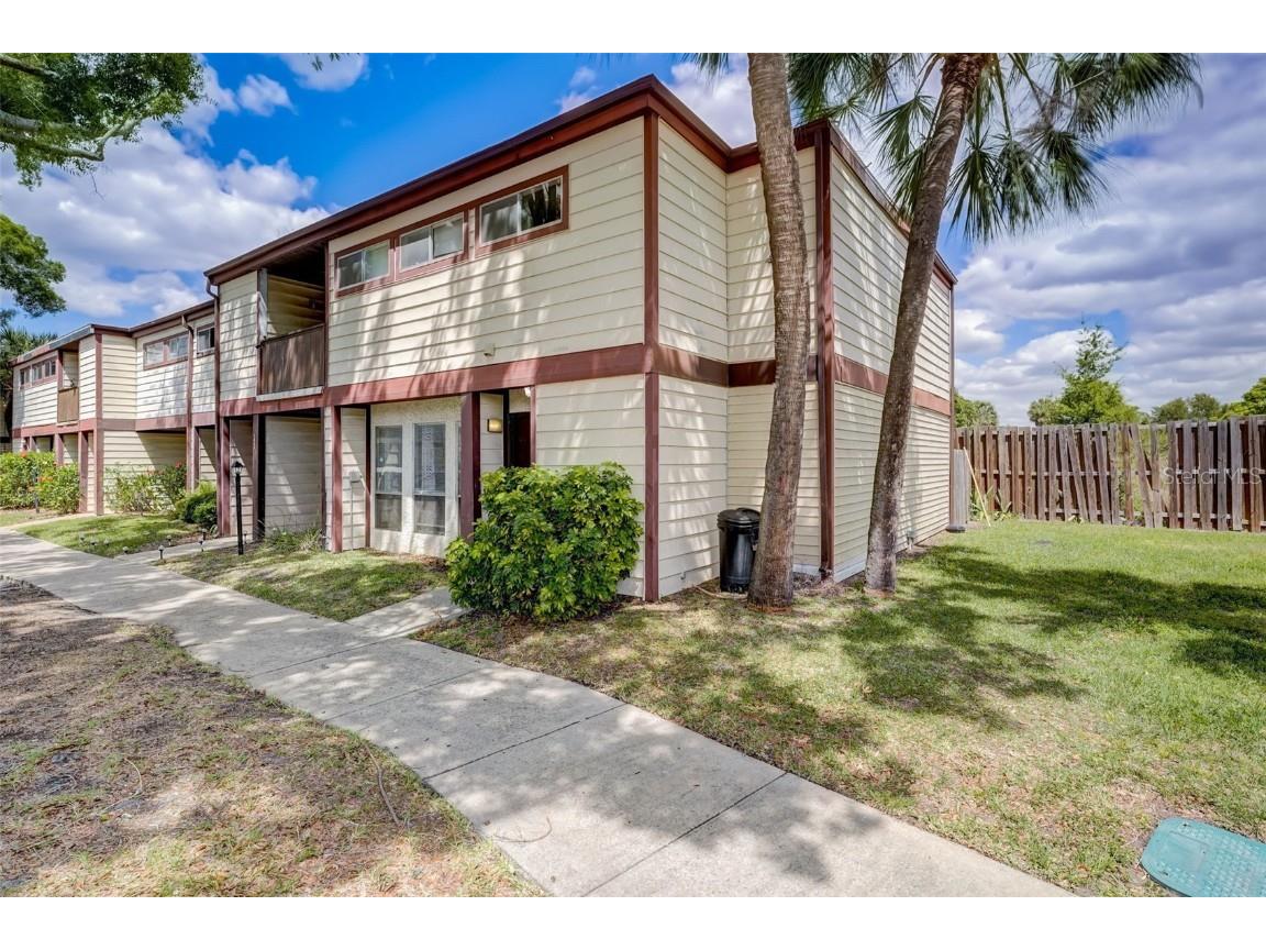 1812 Warringwood Drive #B-4, Orlando, FL, 32839 | MLS: O6196245 | Edina ...