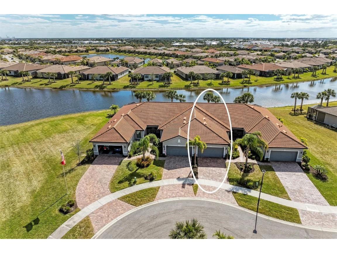 18960 Bianchi Street, Venice, FL, 34293 | MLS: N6131122 | Edina Realty