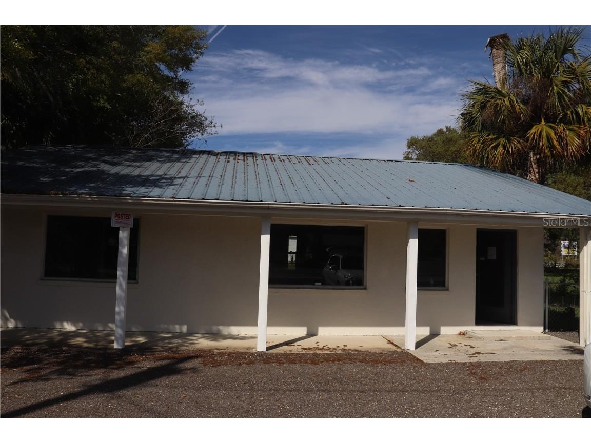 19 Highway 40 W, Inglis, FL, 34449 | MLS: OM674745 | Edina Realty