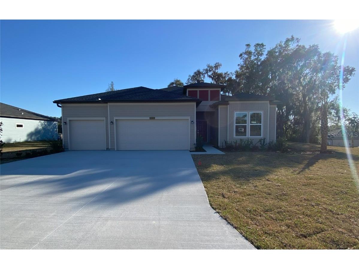 19448 SW 78th Place, Dunnellon, FL, 34432 | MLS: OM693117 | Edina Realty