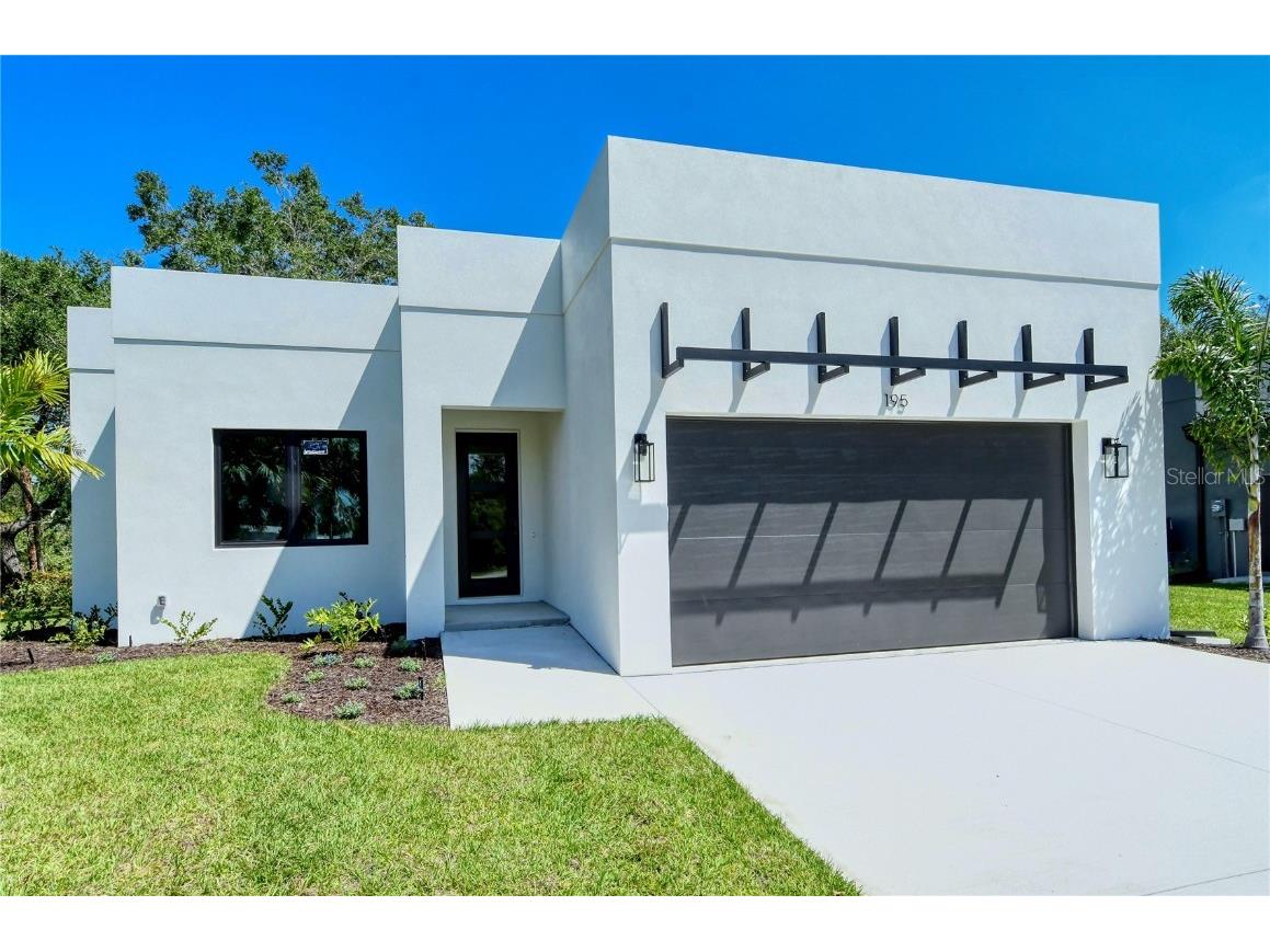 195 Chandler Road, Nokomis, FL, 34275 | MLS: A4567890 | Edina Realty