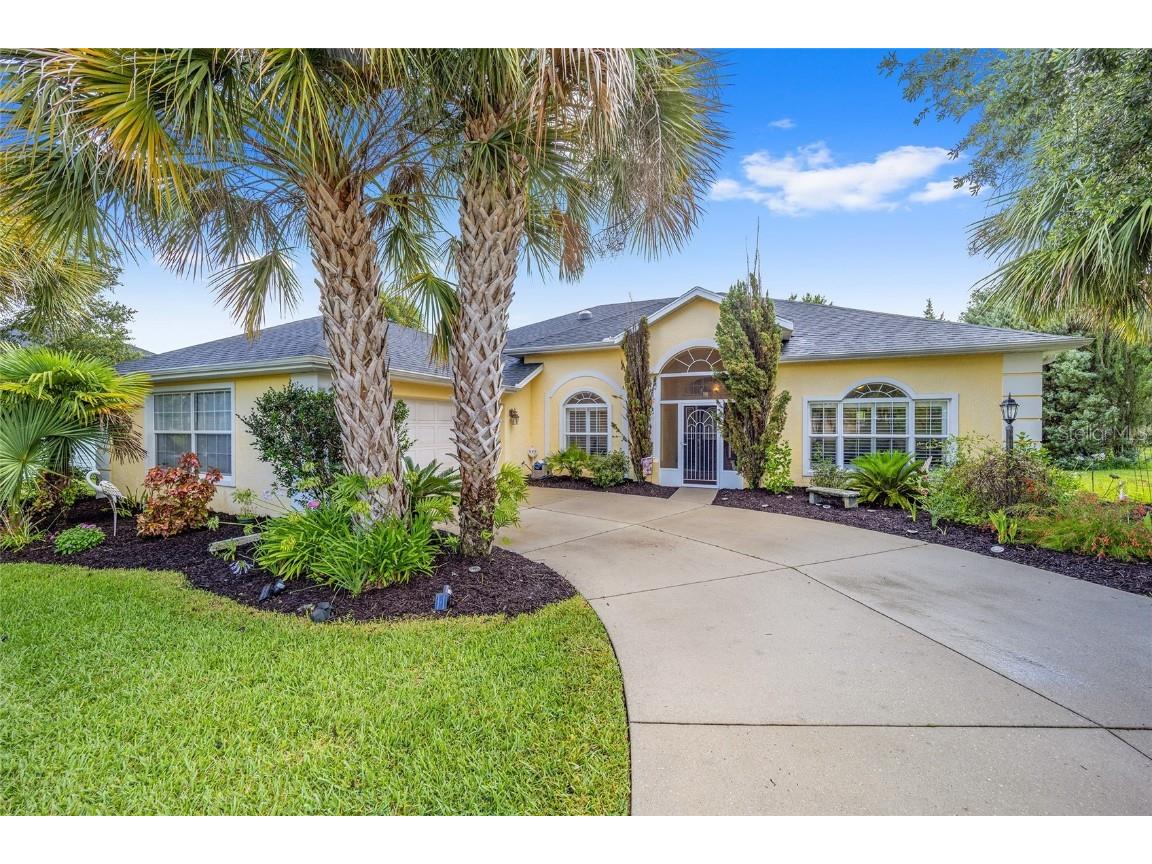 19521 SW 77th Place, Dunnellon, FL, 34432 | MLS: OM681145 | Edina Realty