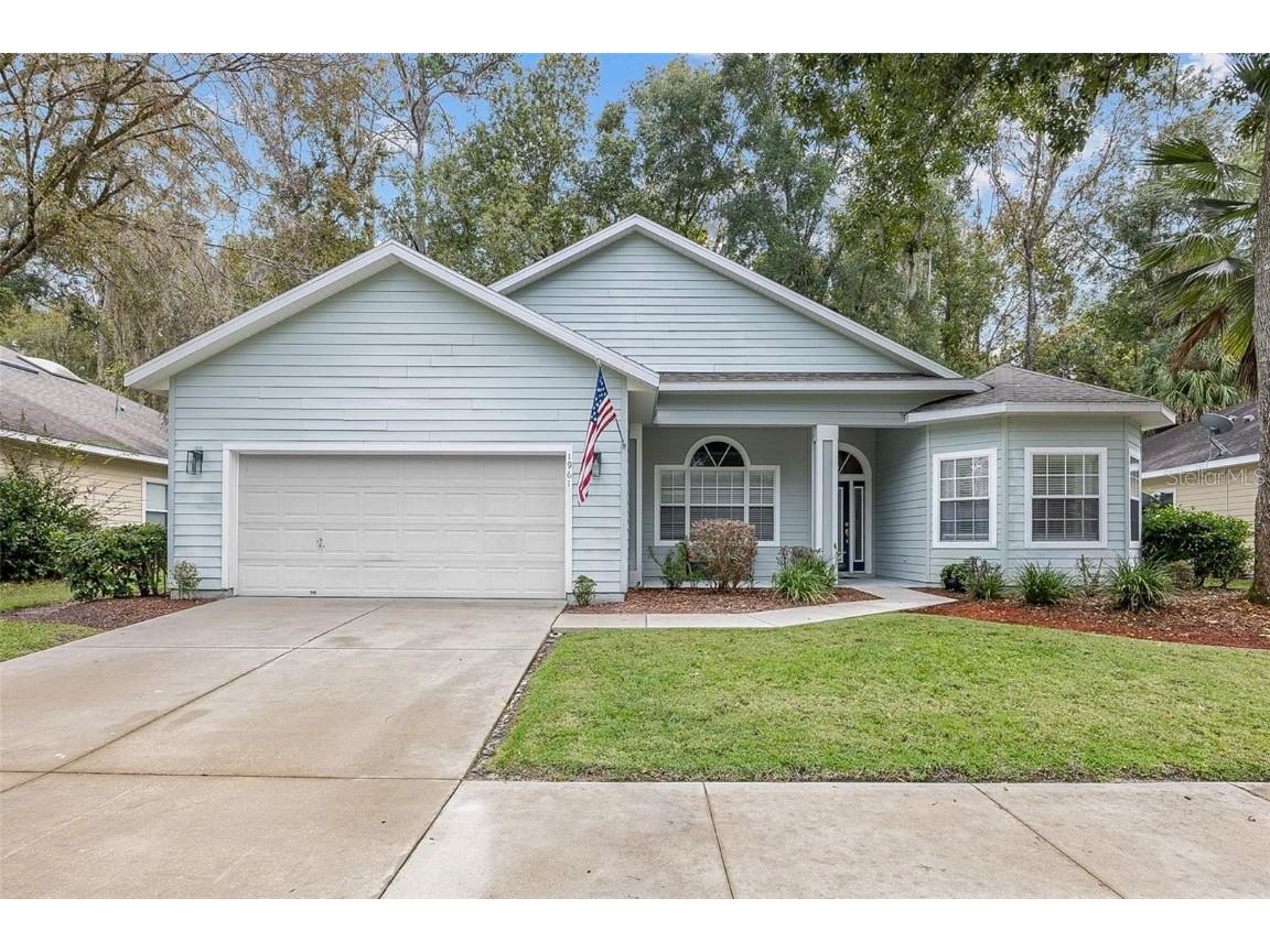 1961 SW 65th Drive, Gainesville, FL, 32607 | MLS: GC520306 | Edina Realty