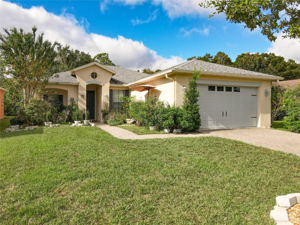 197 Los Gatos Place, Kissimmee, FL, 34759 | MLS: O6149203 | Edina Realty