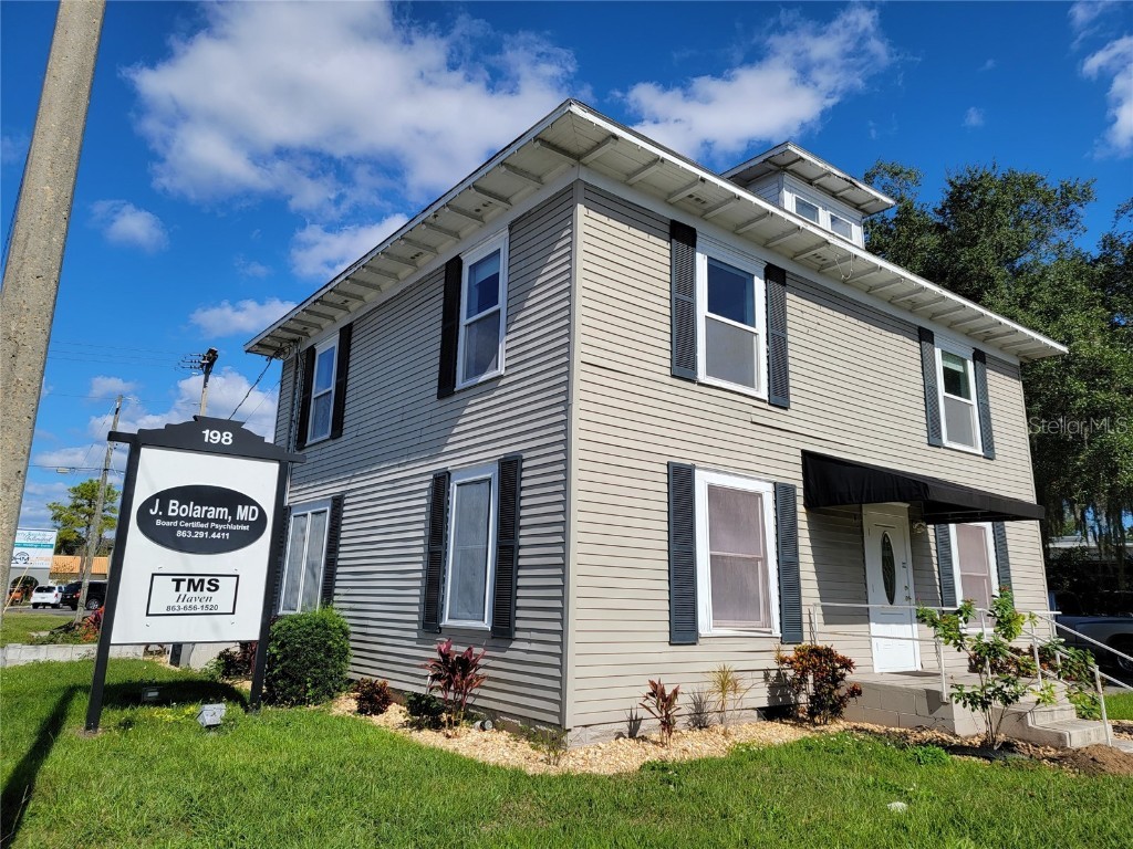 198 1st Street S, Winter Haven, FL, 33880 | MLS: P4918523 | Edina Realty