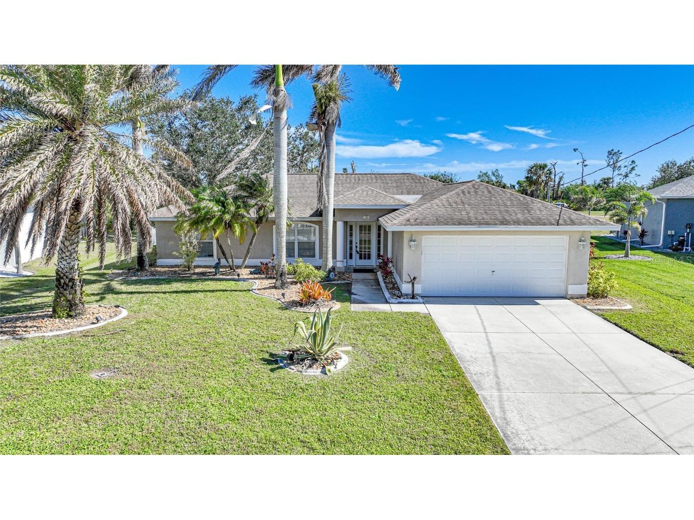20 Medalist Circle, Rotonda West, FL, 33947 | MLS: C7504526 | Edina Realty