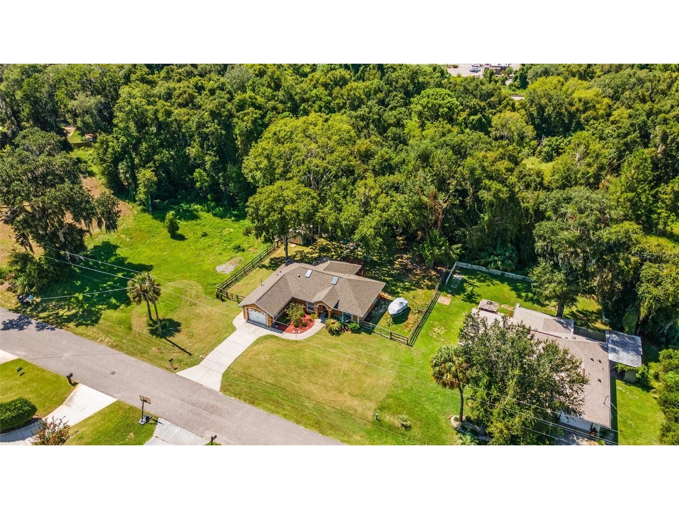 20153 Quail Run Drive, Dunnellon, FL, 34432 | MLS: OM684562 | Edina Realty