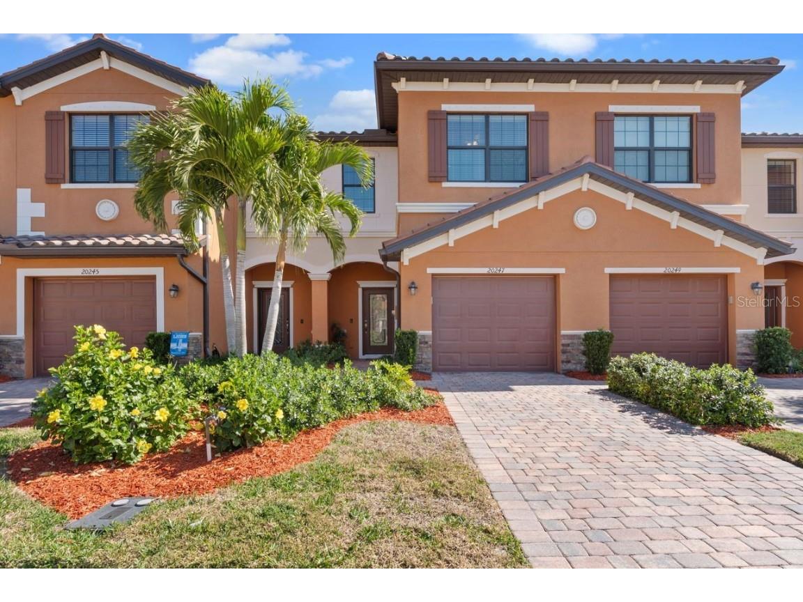 20247 Lagente Circle, Venice, FL, 34293 | MLS: N6131061 | Edina Realty