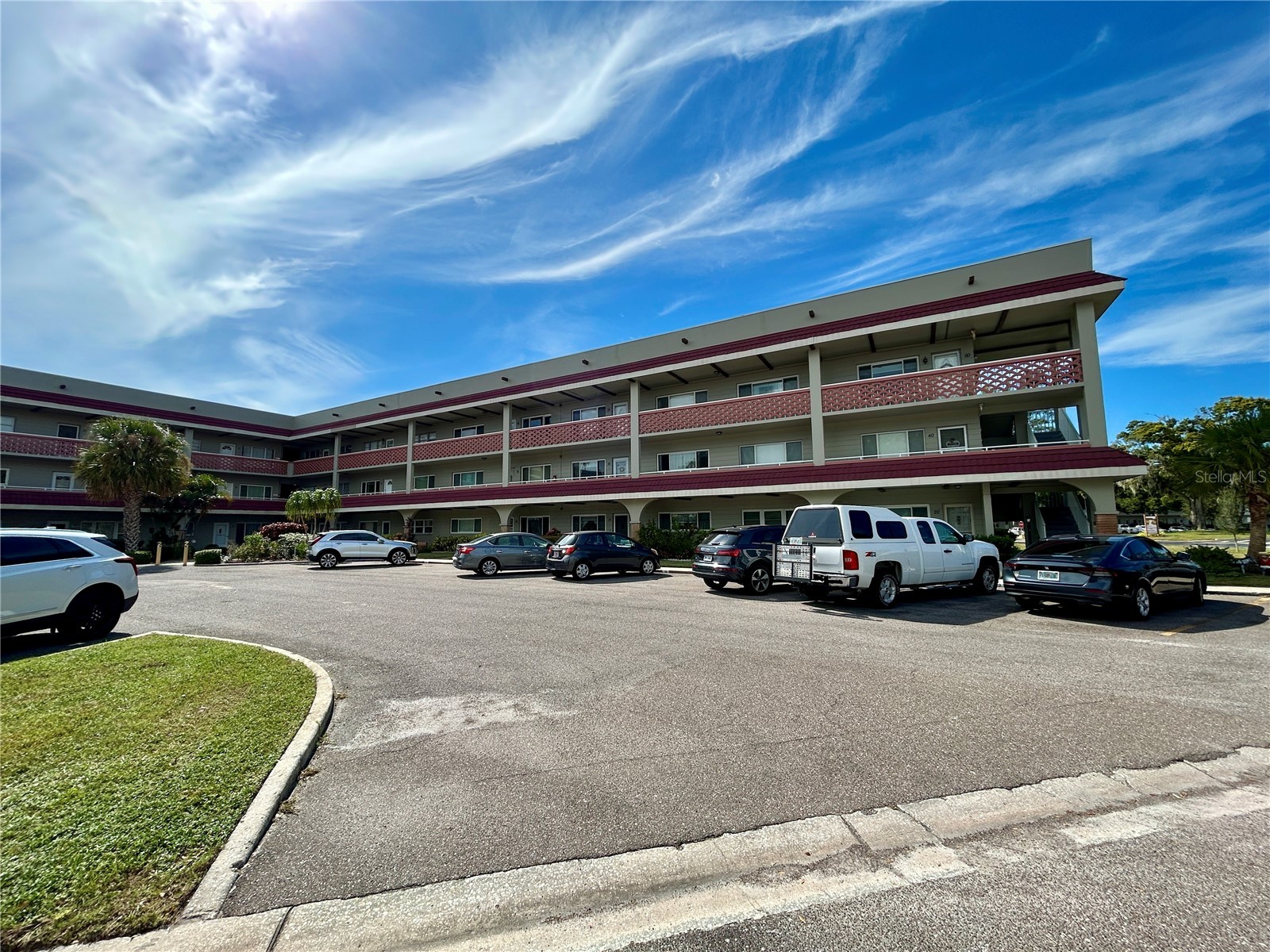 2073 Denmark Street #5, Clearwater, FL, 33763 | MLS: TB8485472 | Edina ...