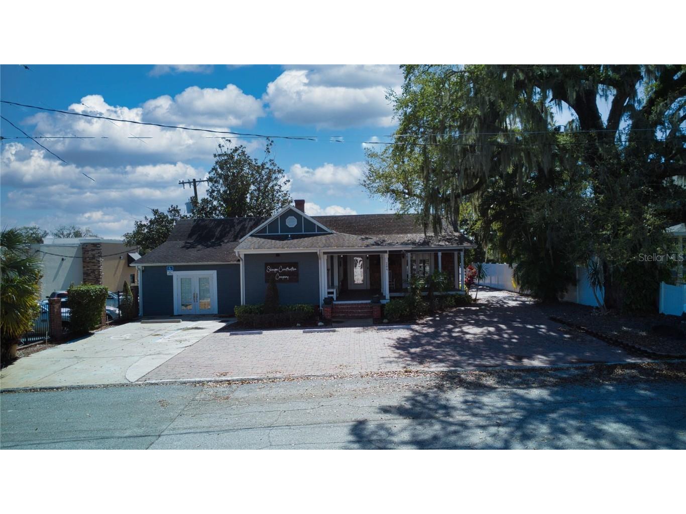 209 E Badcock Boulevard, Mulberry, FL, 33860 | MLS: L4942775 | Edina Realty