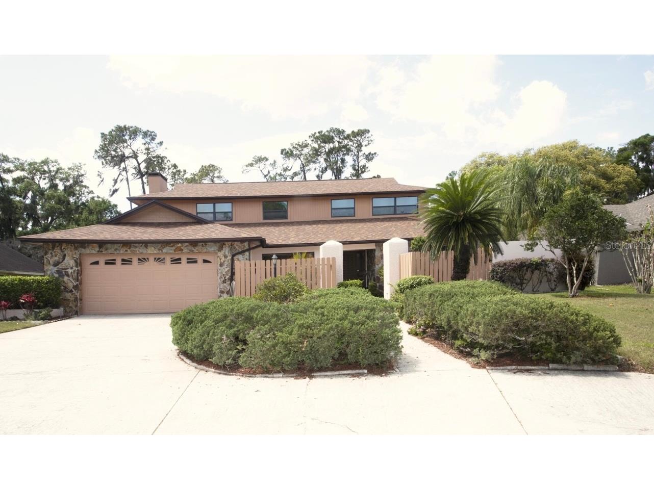 2101 Country Club Court, Plant City, FL, 33566 | MLS: T3515834 | Edina ...