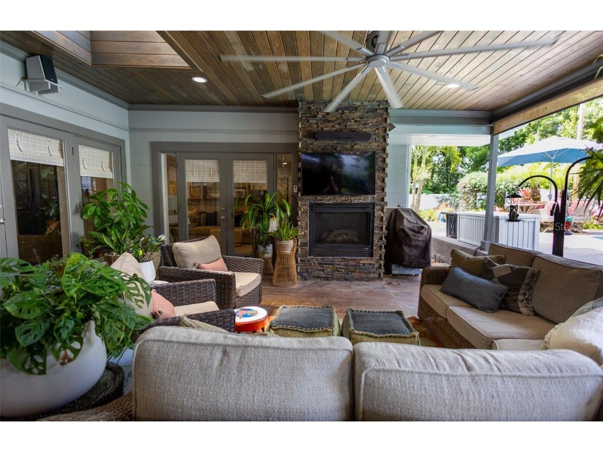 2105 Fosgate Drive, Winter Park, FL, 32789 | MLS: O6212814 | Edina Realty