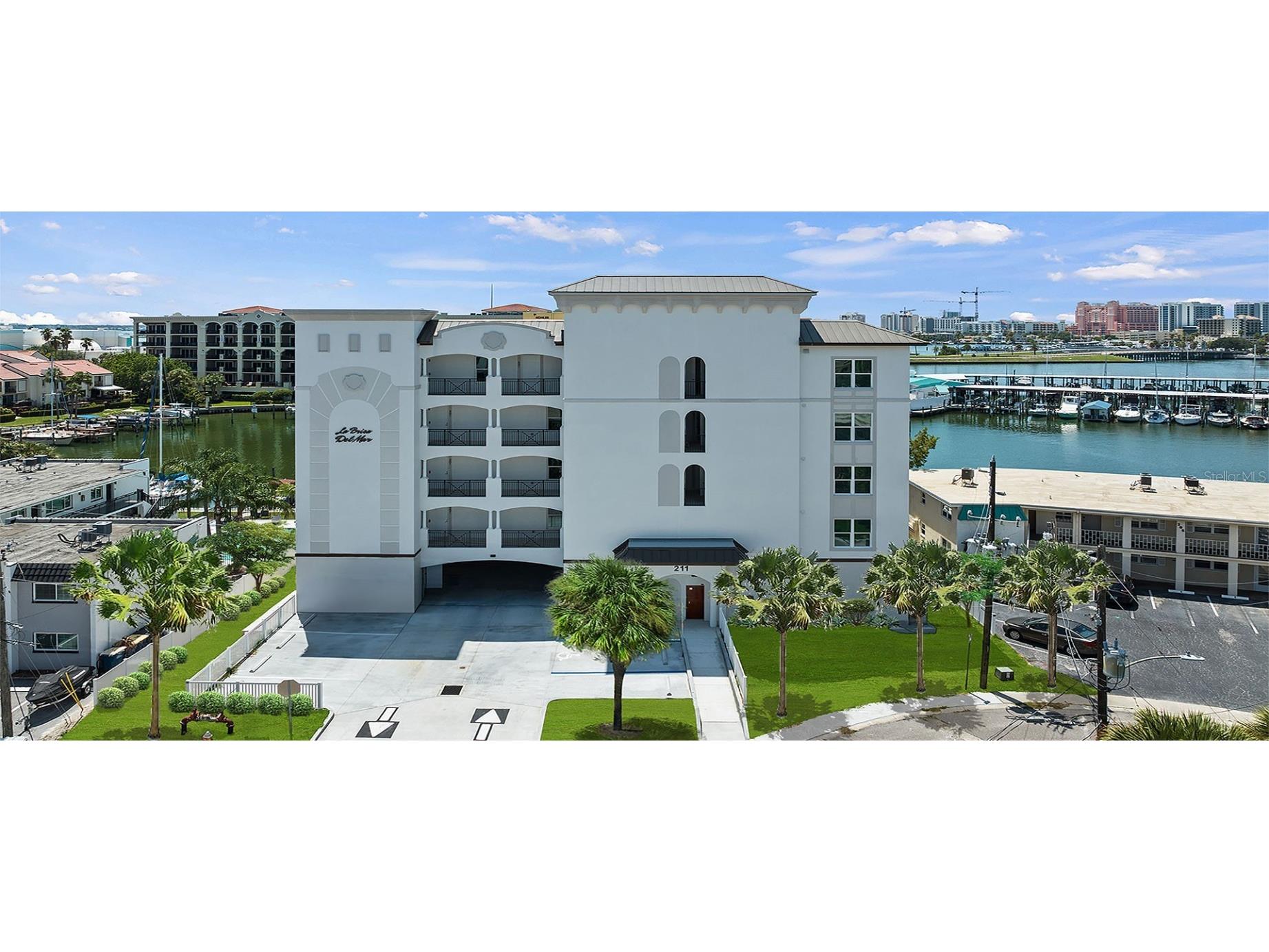 211 Dolphin Point #502, Clearwater, FL, 33767 | MLS: U8201335 | Edina ...