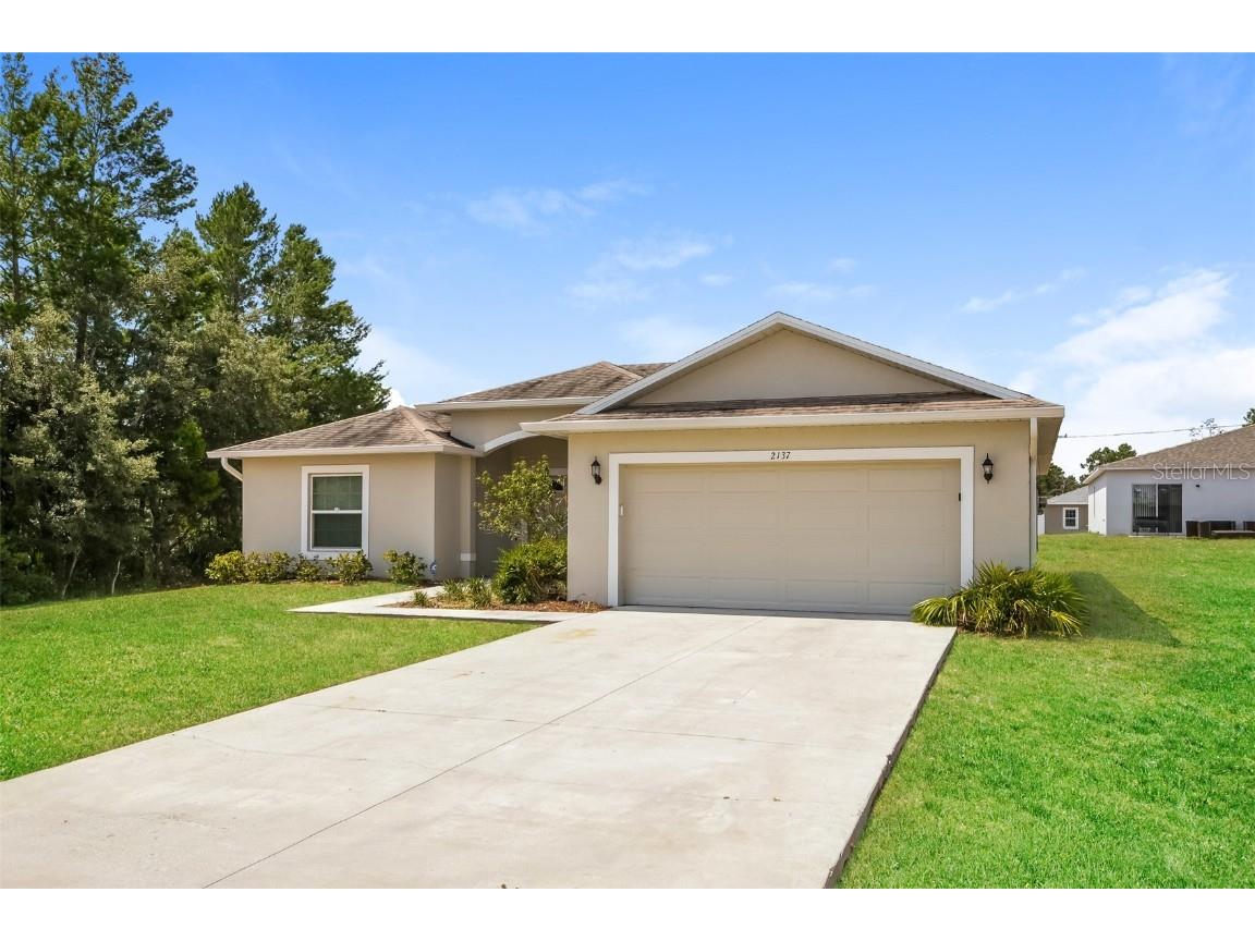 2137 Hibiscus Way, Kissimmee, FL, 34759 | MLS: O6215192 | Edina Realty