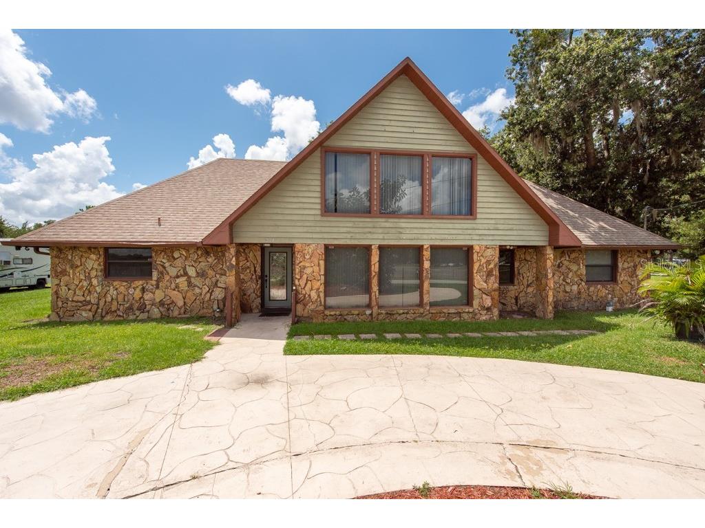 214 Warren Road, Lutz, FL, 33548 | MLS: T3553056 | Edina Realty