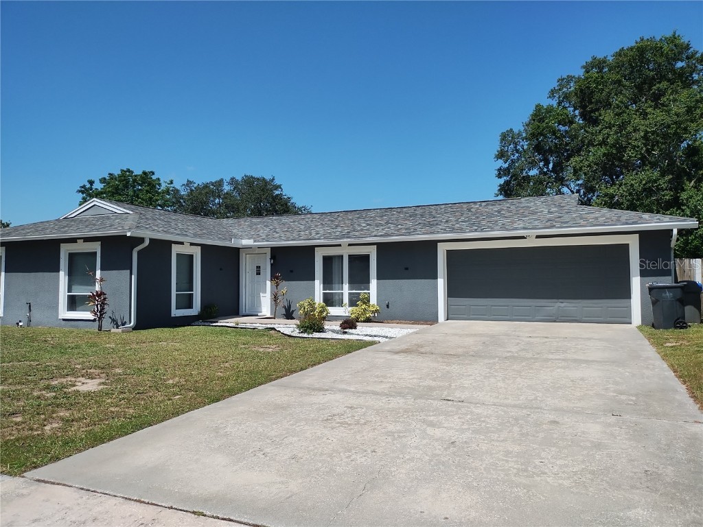 2210 Kingswood Lane, Brandon, FL, 33511 | MLS: TB8410416 | Edina Realty