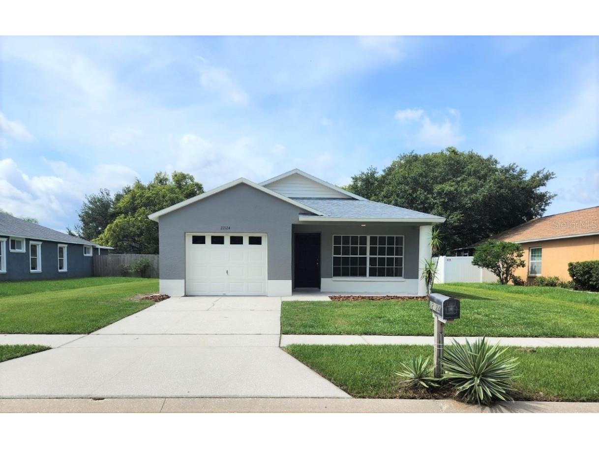 22124 Bell Harbor Drive, Land O Lakes, FL, 34639 | MLS: TB8449622 | Edina Realty