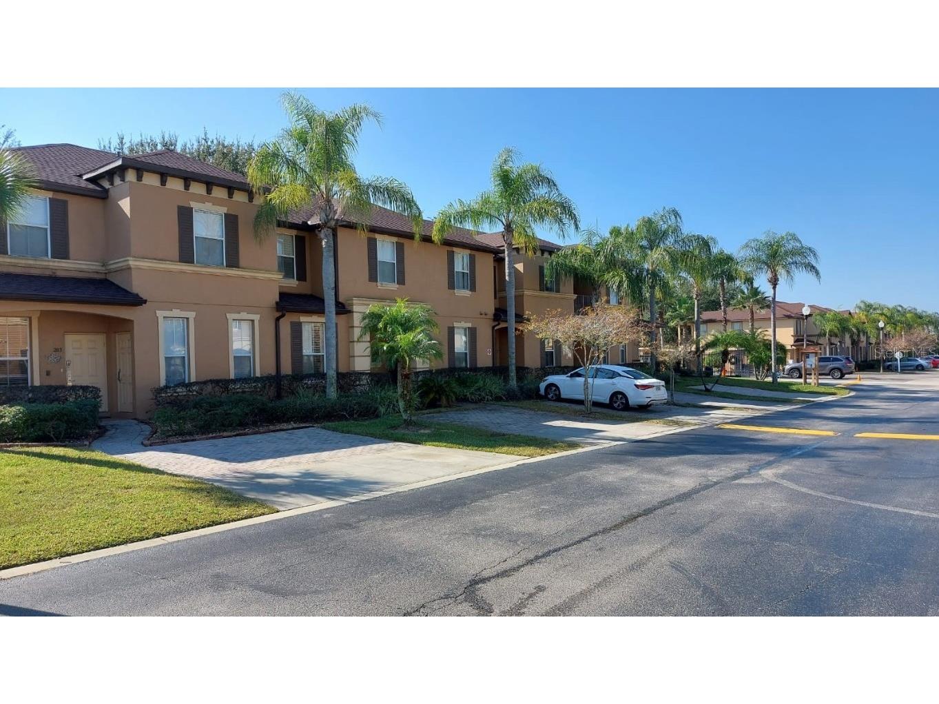 223 La Mirage Street, Davenport, FL 33897 | MLS: A4583367 | Edina Realty