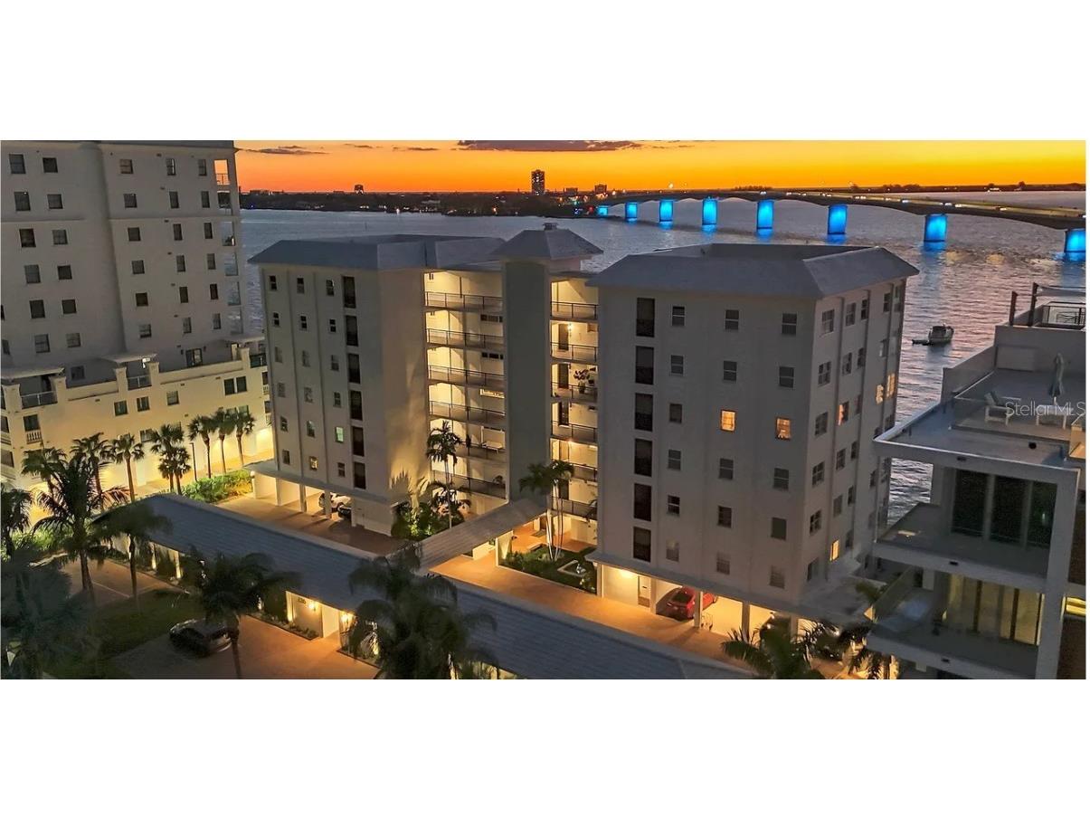226 Golden Gate Point #64, Sarasota, FL, 34236 | MLS: A4638267 | Edina ...