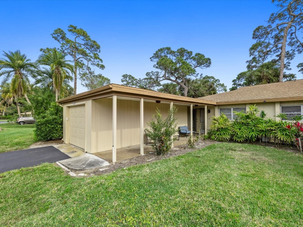 2260 Willow Tree Drive #86, Sarasota, FL, 34231 | MLS: A4603790 | Edina ...