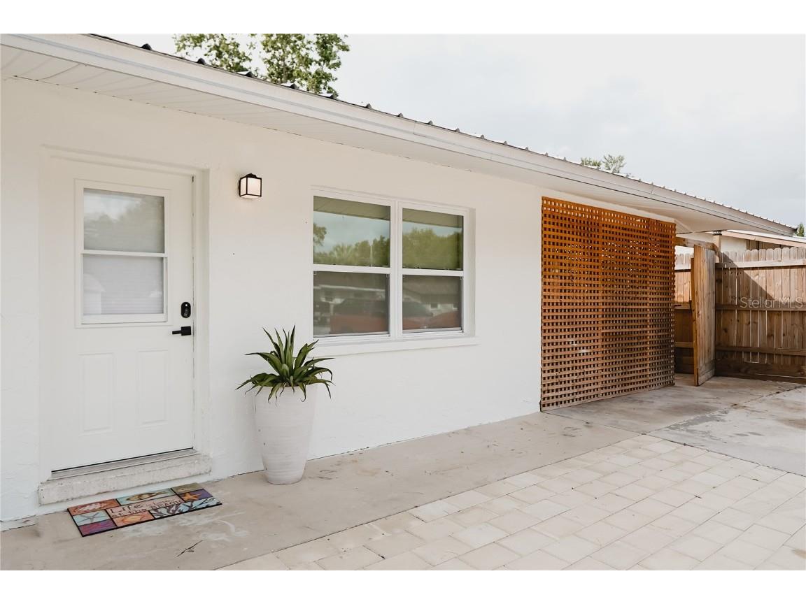 2300 Stratford Drive, Sarasota, FL, 34232 | MLS: A4651269 | Edina Realty